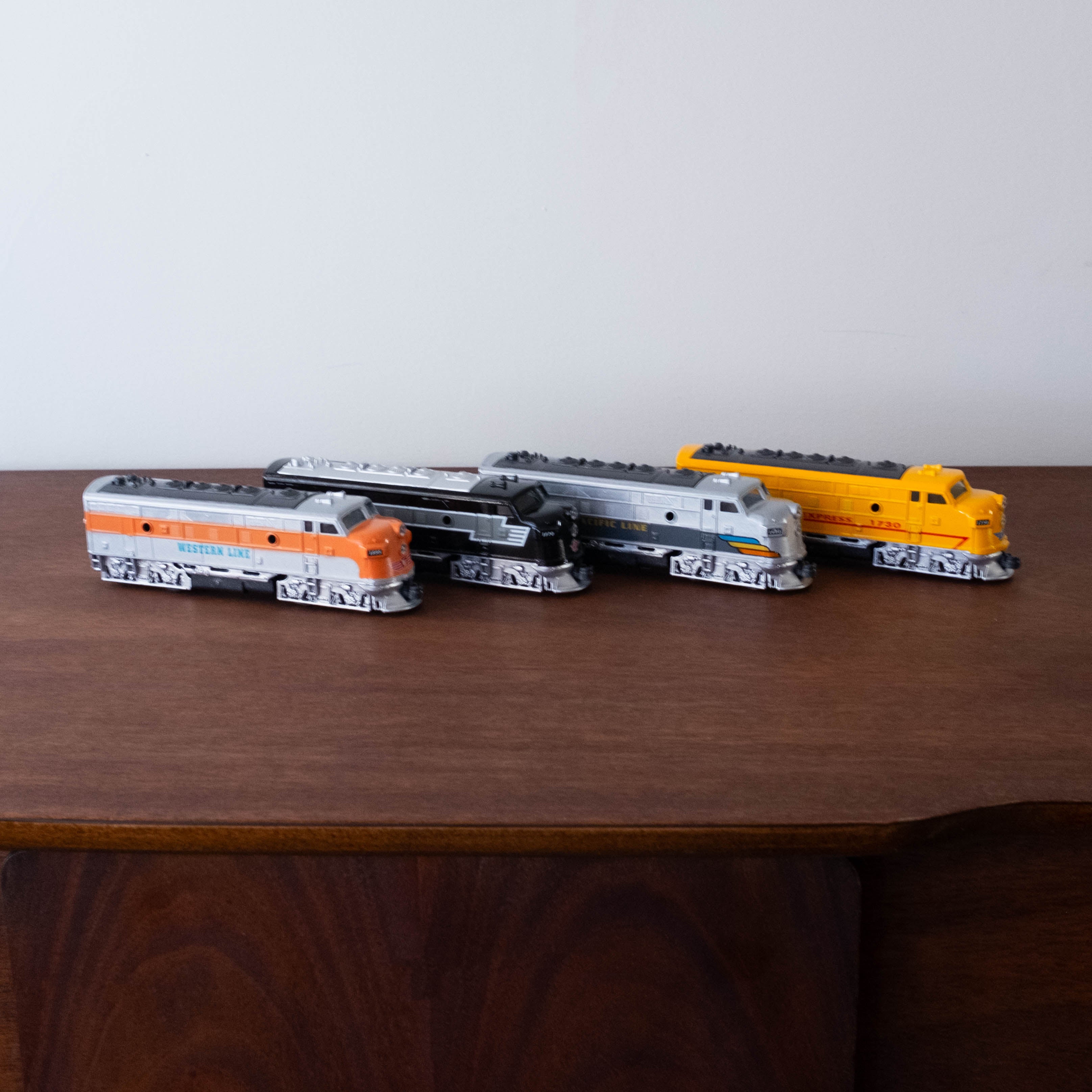 NEW Die Cast Metal Locomotive Train – Shop Merci Milo