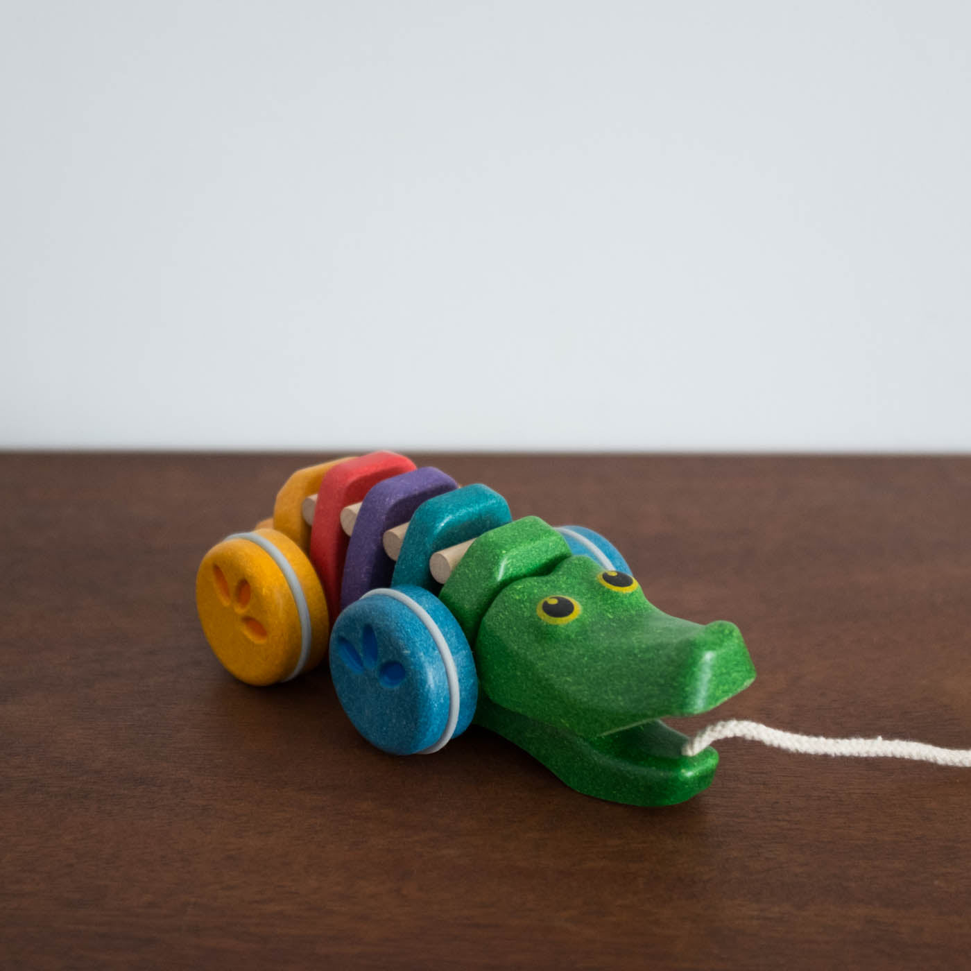 Wooden Dancing Rainbow Alligator Pull Toy – Shop Merci Milo